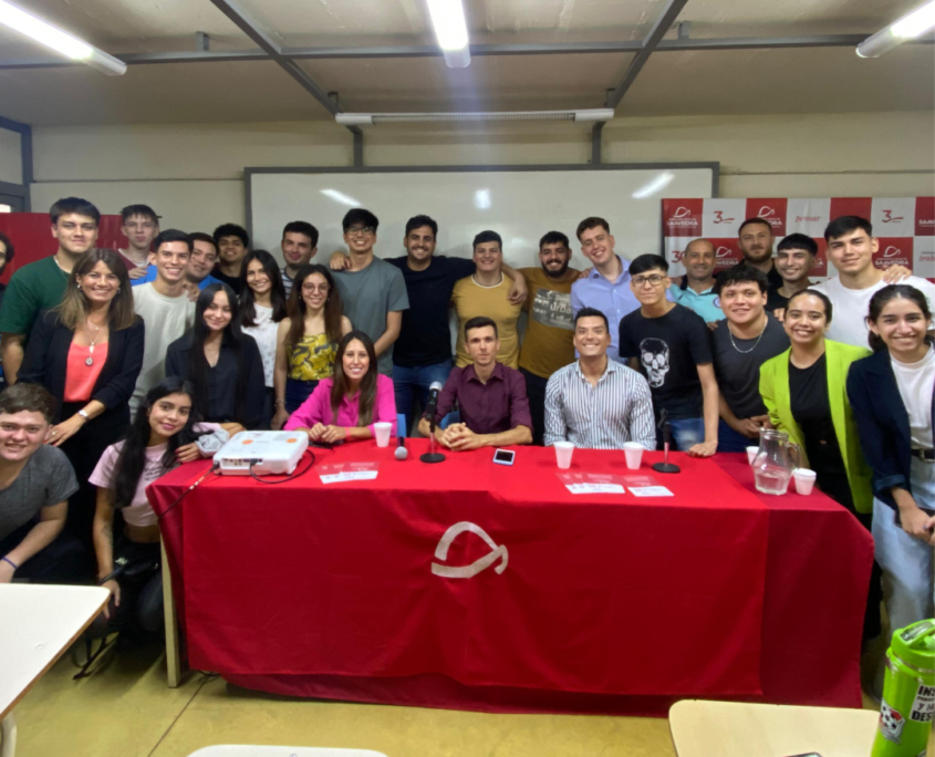 Instituto Saavedra – Educación para pensar. Educación para trabajar.